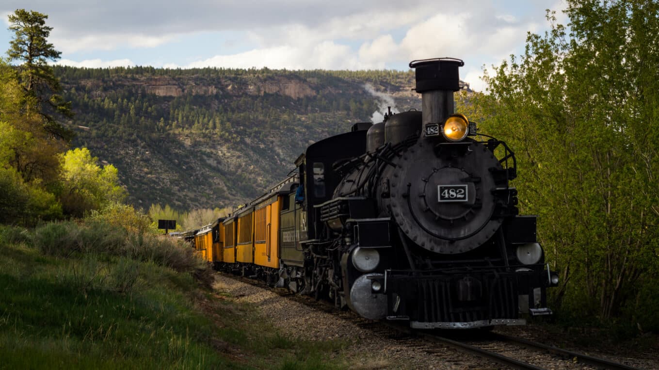 Locomotive vs Train: What's the Difference in Rail Transport?